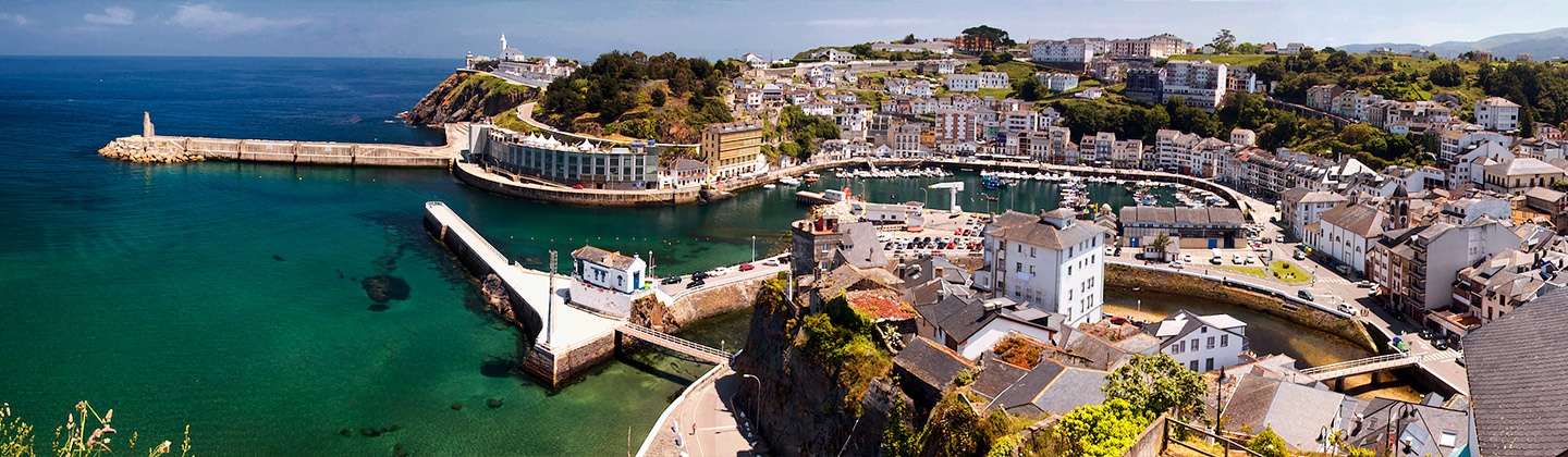 Sleep in Luarca - Fascinating Spain