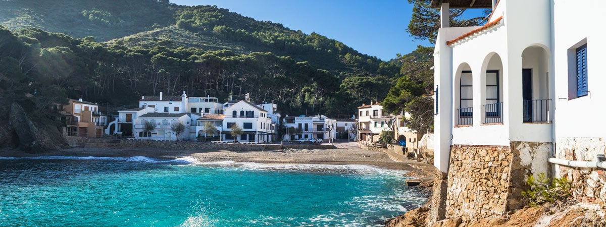 11 coastal towns in Spain to discover this summer