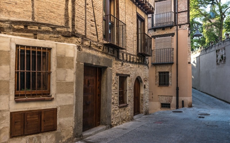 Ten Jewish Quarters that show that Spain had a huge Jewish past