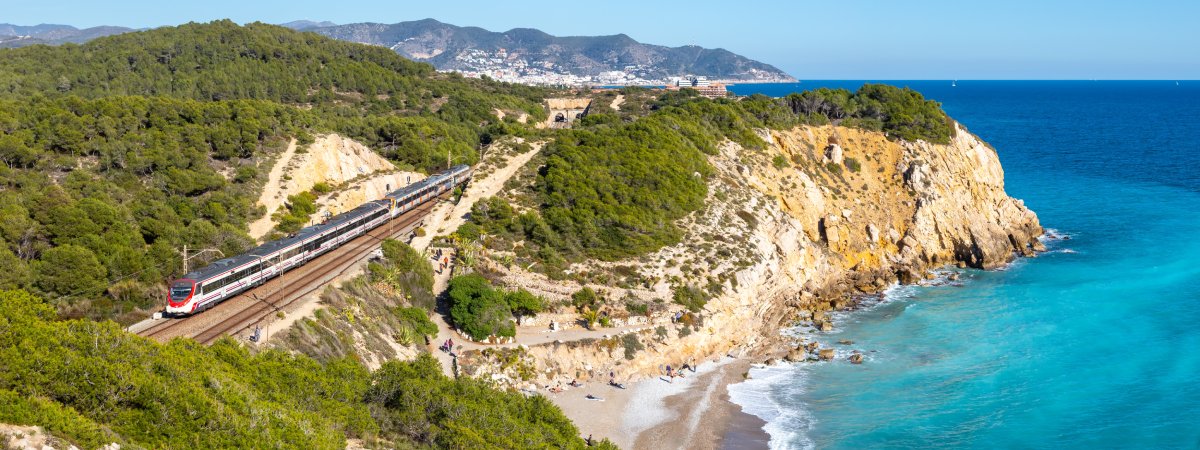 5 train trips you cannot miss in Spain