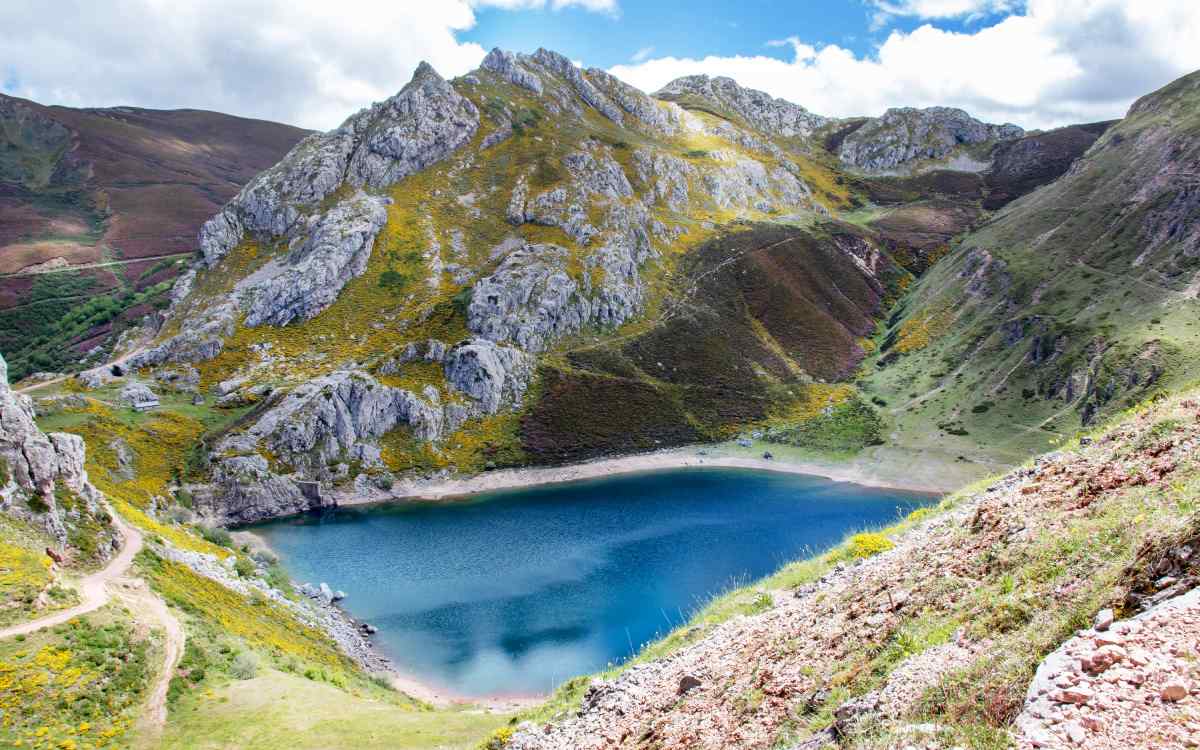 The most beautiful lakes in Spain